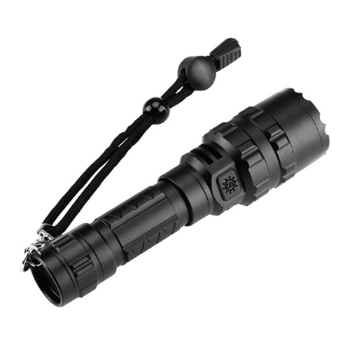 1000 Lumens LED Rechargeable Flashlight | Tool.com